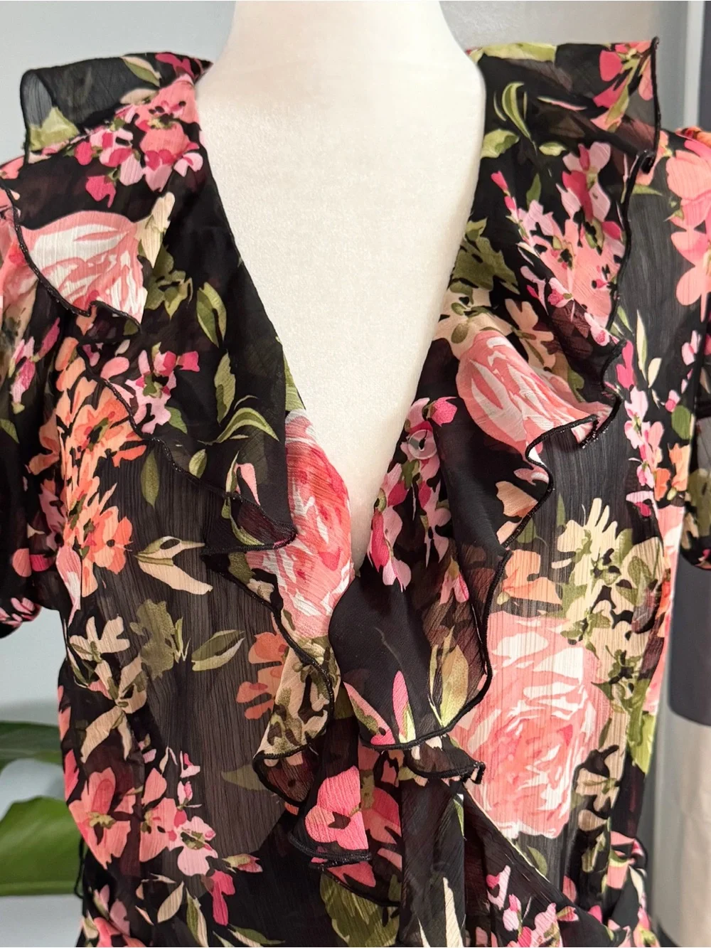 MSK | Dresses | Msk Black Pink Floral Print Chiffon Wrap Midi Dress ...